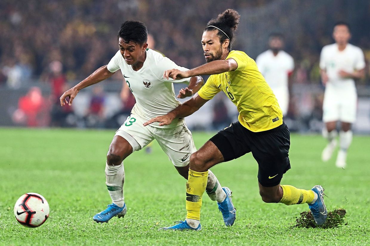 Football: Up the flanks and back, Corbin remains a tireless Tiger at 31 ...