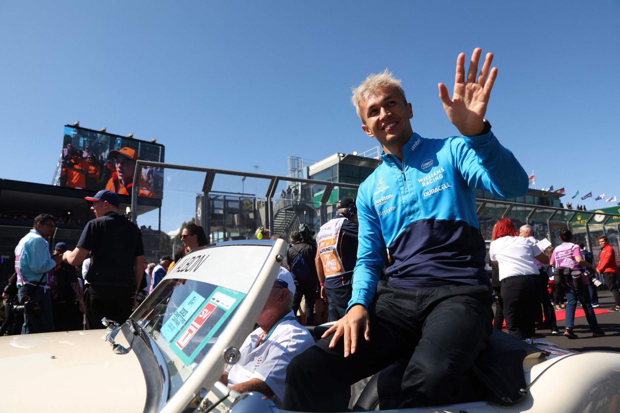 Thai speed king Albon runs with the 'big dogs' in Australia F1 race in ...