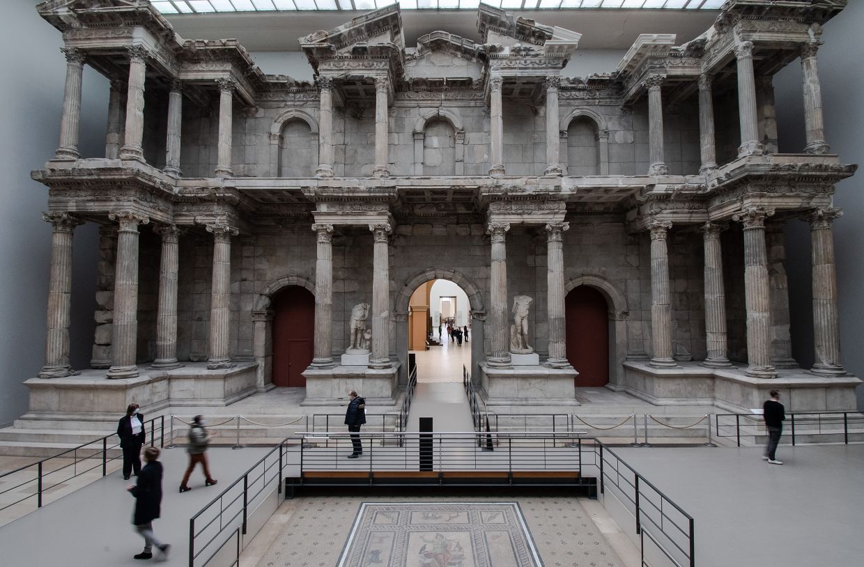 Berlin to close the Pergamon, one of Germany's best-known museums, for 4 years | The Star