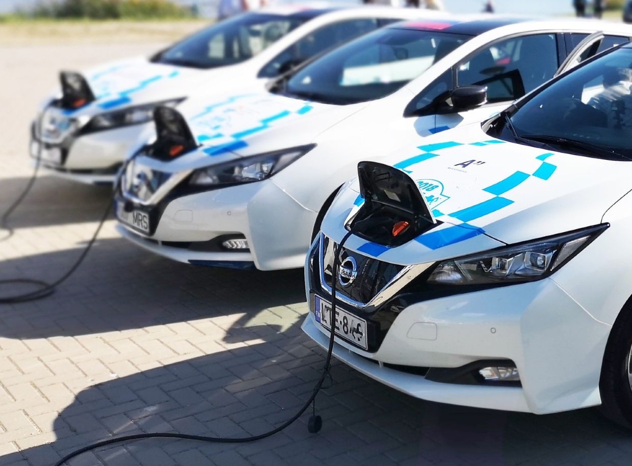Indonesia lowers VAT on electric vehicles to just 1% in big push for ...