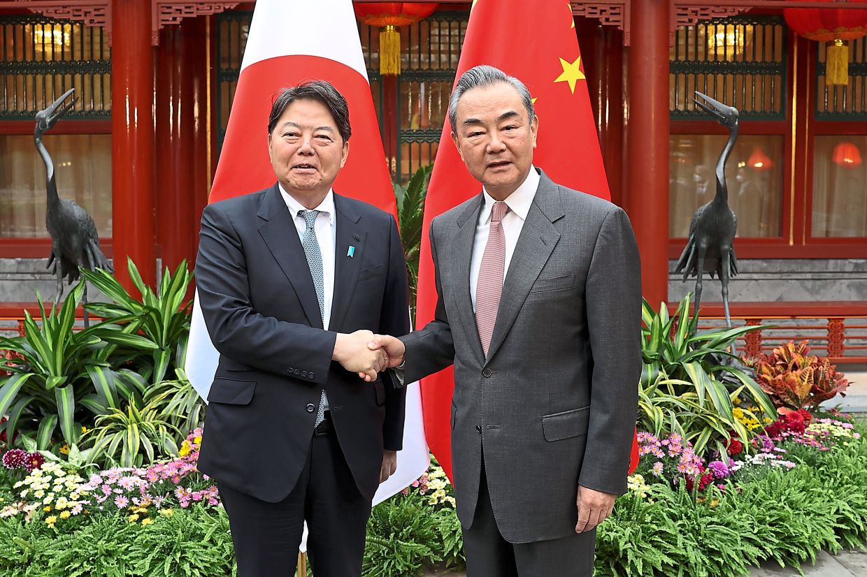Japan FM meets Li Qiang | The Star