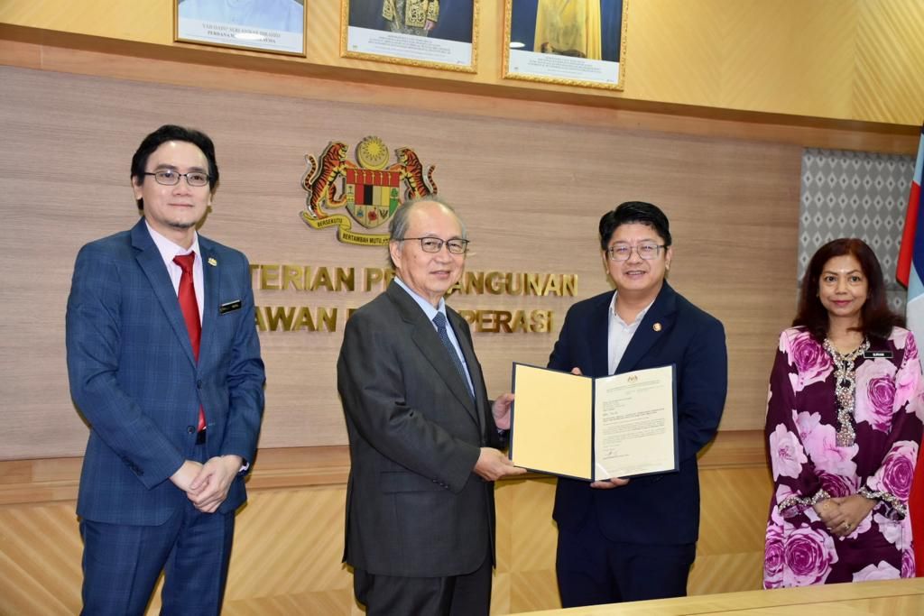 Dompok is new SME Corp Malaysia chairman | The Star
