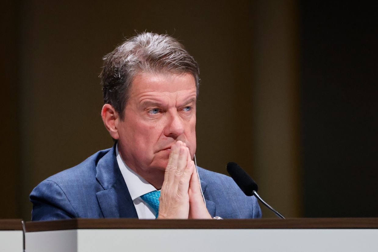 UBS chairman’s top-secret prep pays off | The Star