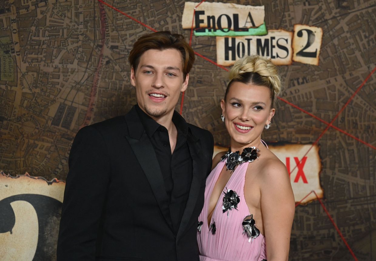 'Stranger Things' star Millie Bobby Brown is engaged to boyfriend Jake ...