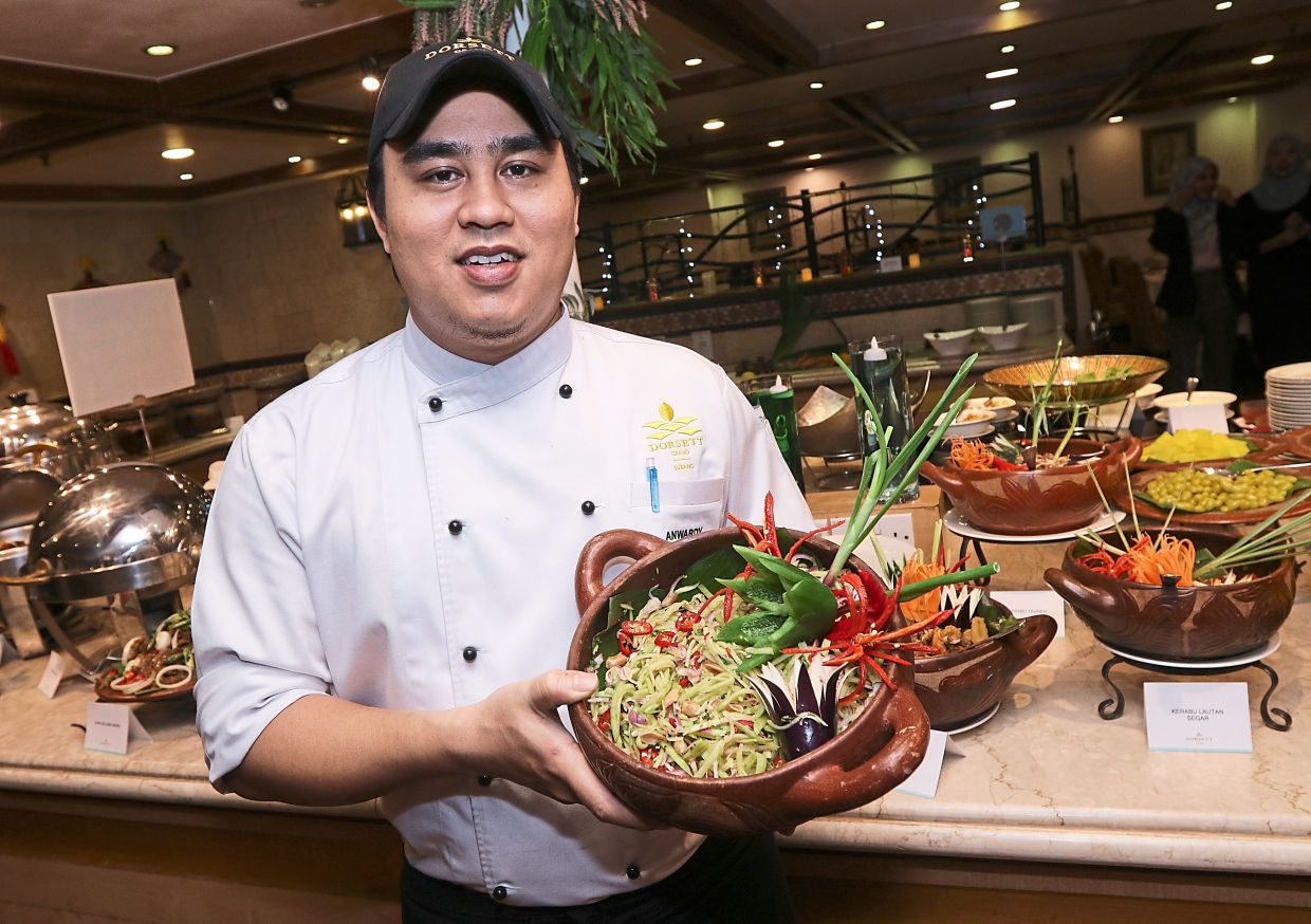 Food carts get appetites rolling | The Star