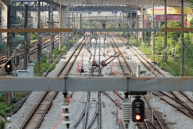 Govt welcomes private sector collaboration with Railway Assets ...