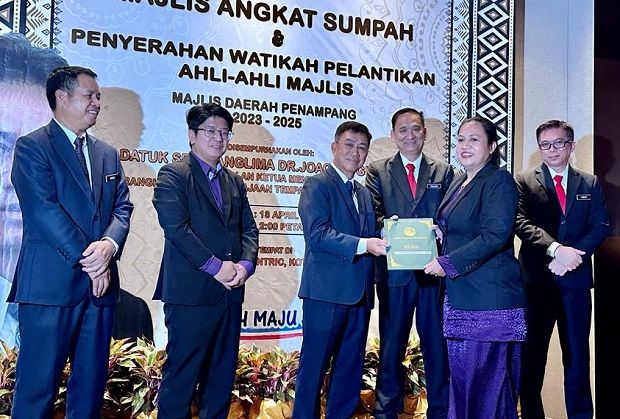 Ewon fully supports upgrade of Penampang District Council to municipal ...