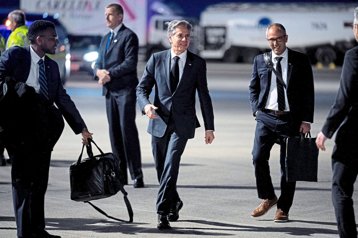 Cementing ‘strategic’ ties | The Star