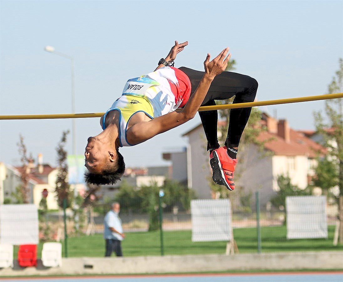 Athletics: Sabah’s high-jump duo Eizlan and Farrell can spring ...