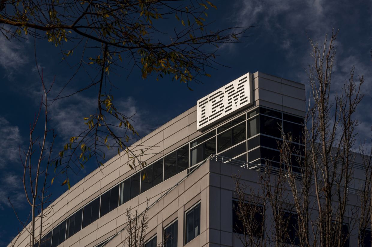 IBM sales forecast to rise 5% this year on better second-half growth ...