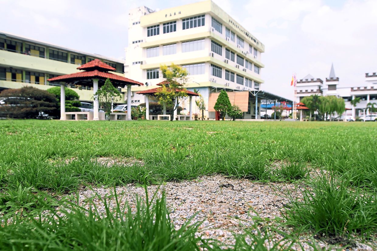 Unresolved Flooding At 111 year old School The Star