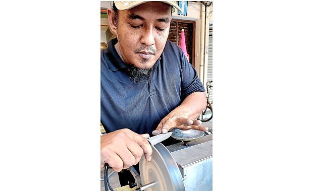 The importance of a sharp blade, according to a master knife sharpener ...