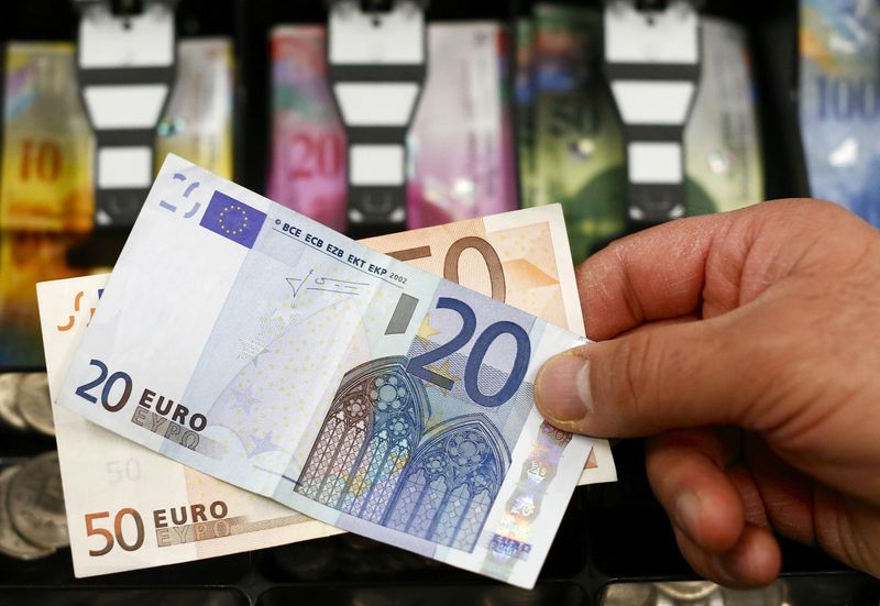 More banks join European instant payments pilot from end 2023 | The Star