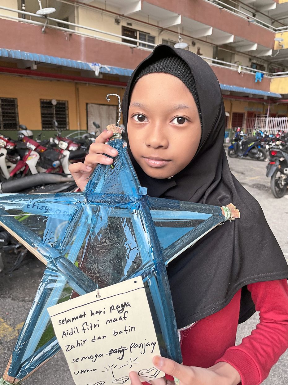 Over 40 kids learn craft, significance of light at PPR | The Star