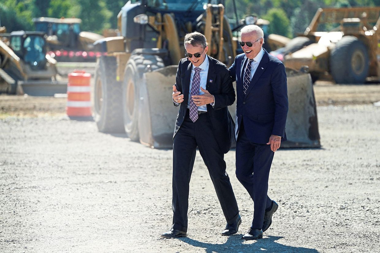 Intel gains after ‘green shoots’ of recovery | The Star