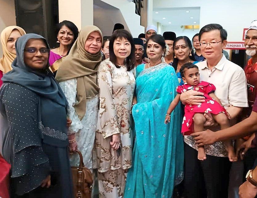 NGO treats 300 people to open house | The Star