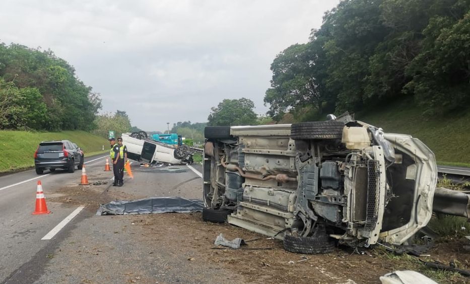 Supervisor killed, four hurt in crash on NSE | The Star