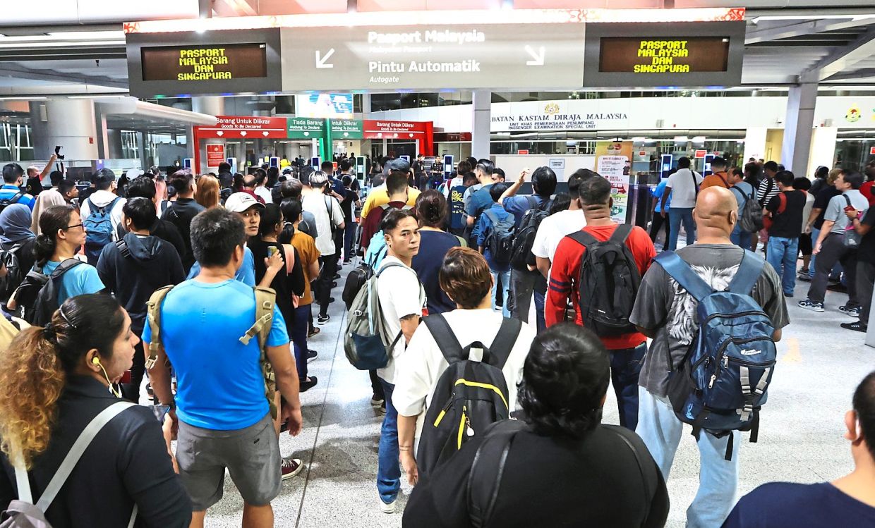 Immigration Dept working hard to ease congestion | The Star