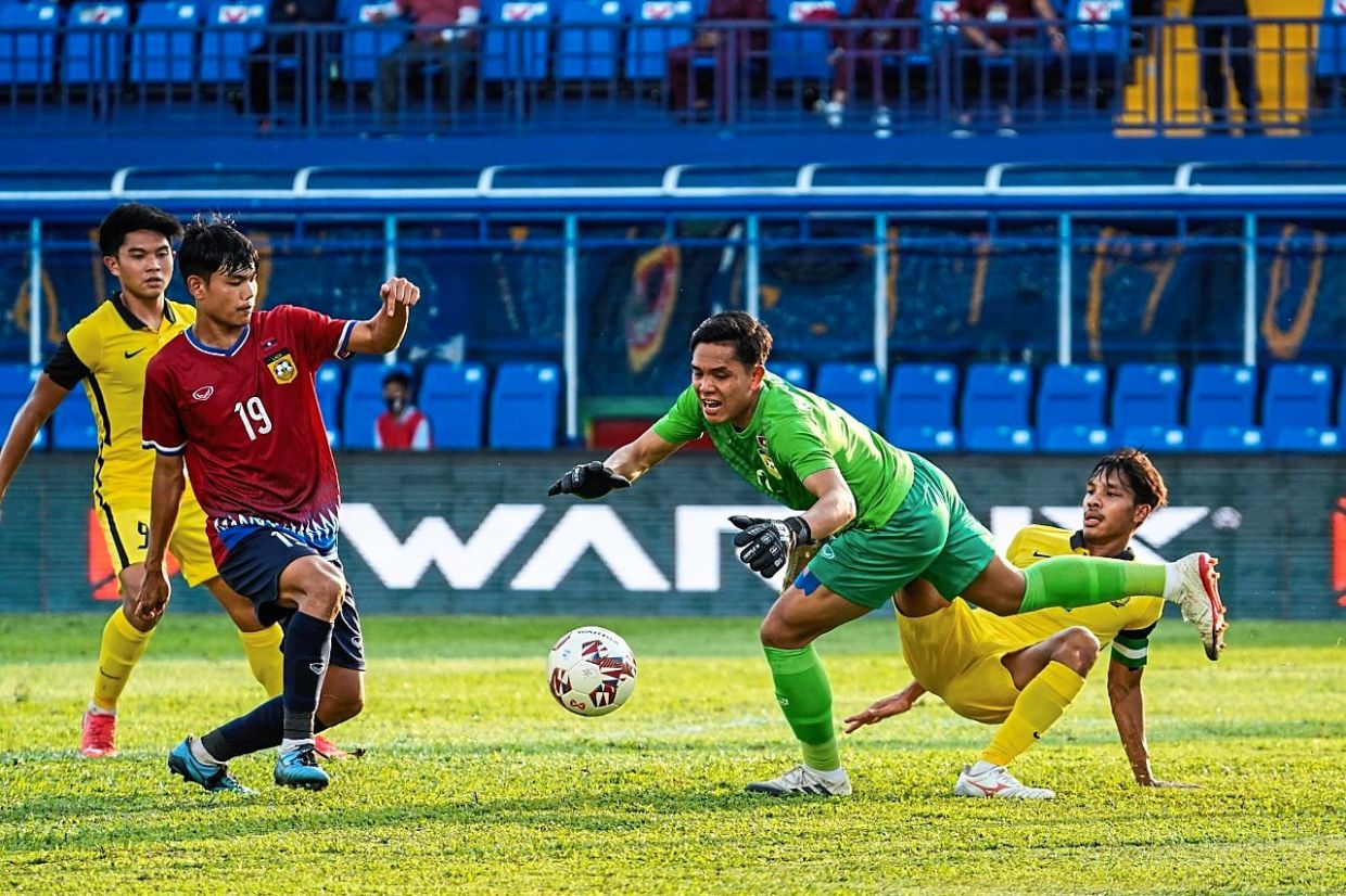 Football: Sikh Izhan keeps defenders on guard over Thais’ dangerous ...
