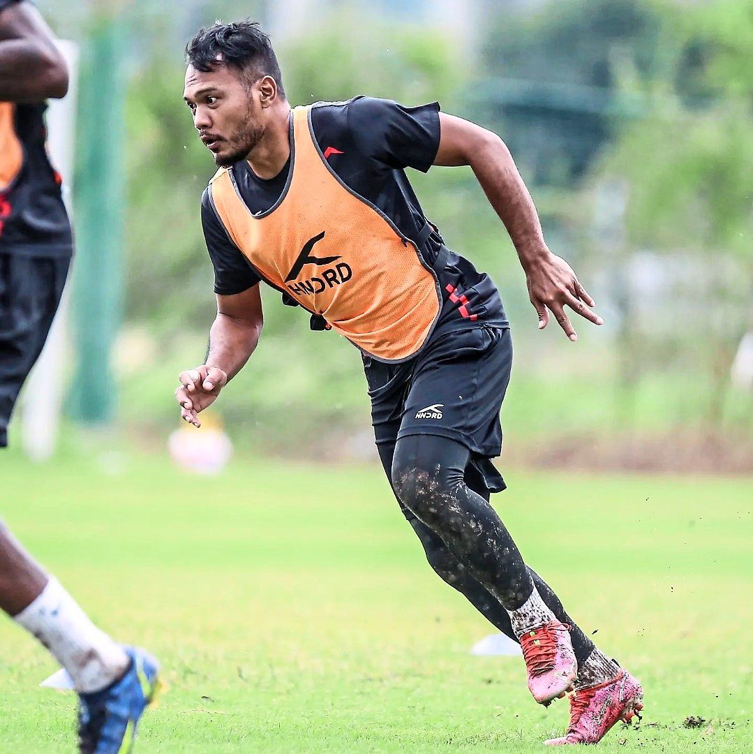 Football: Safee to take on Fabregas and Co in world meet | The Star