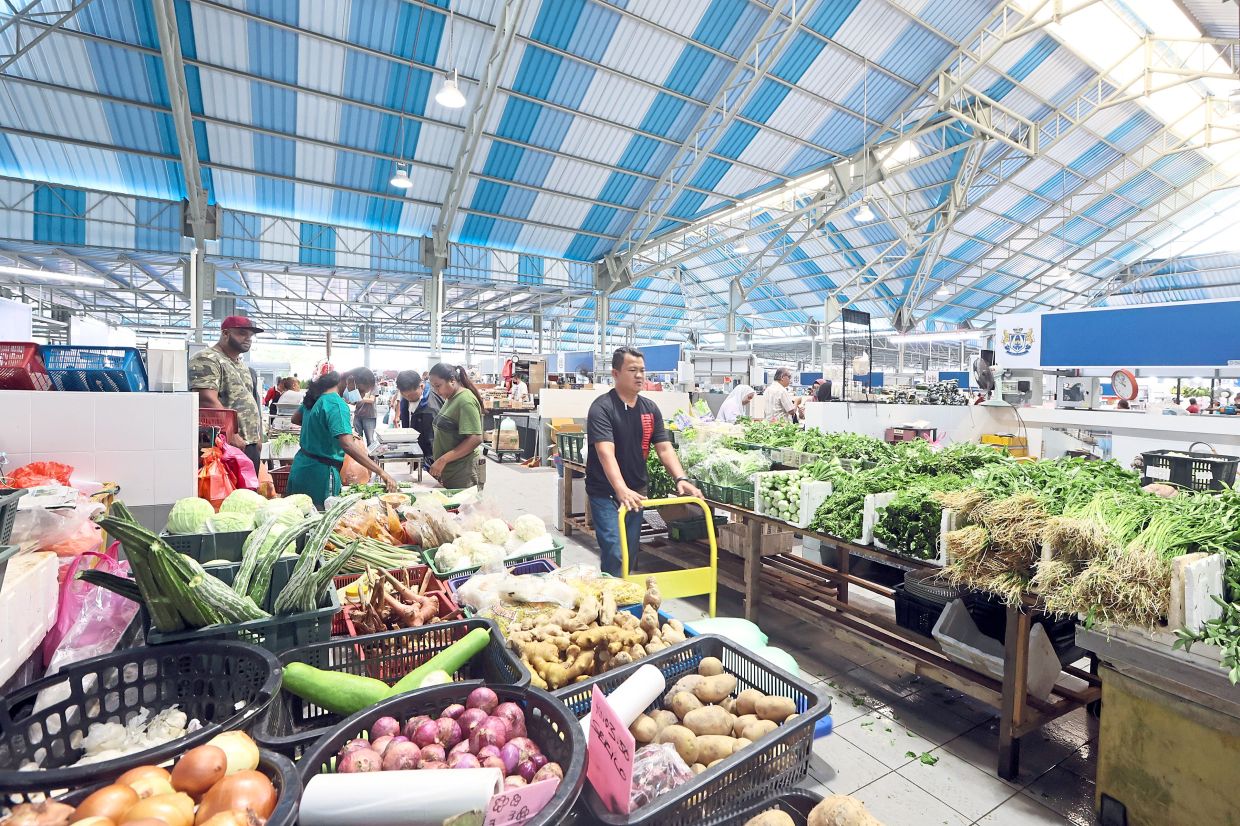 Renovated market brings brisk business | The Star
