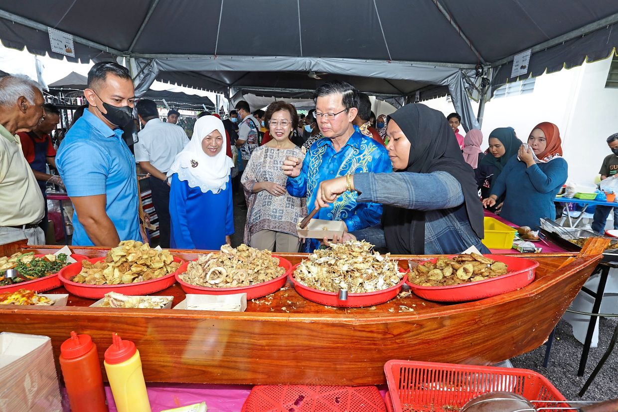 Fundraising food fair pulls in huge crowd | The Star