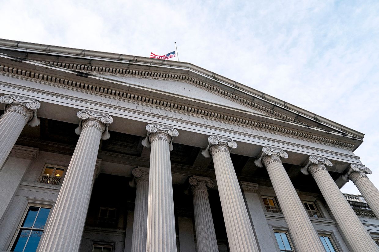 Funds take record short position across US Treasuries curve | The Star