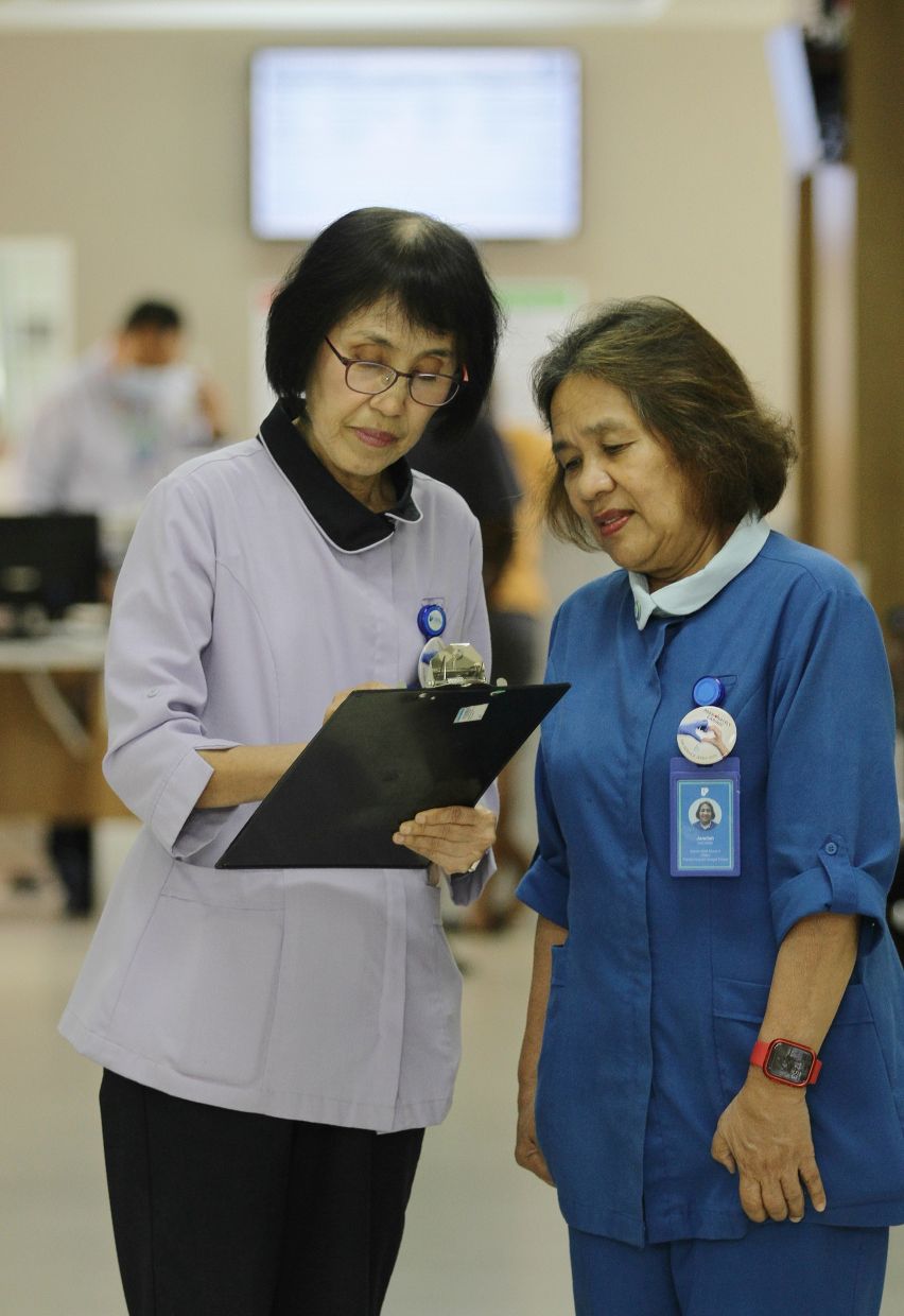 These two senior nurses enjoy their job too much to retire | The Star