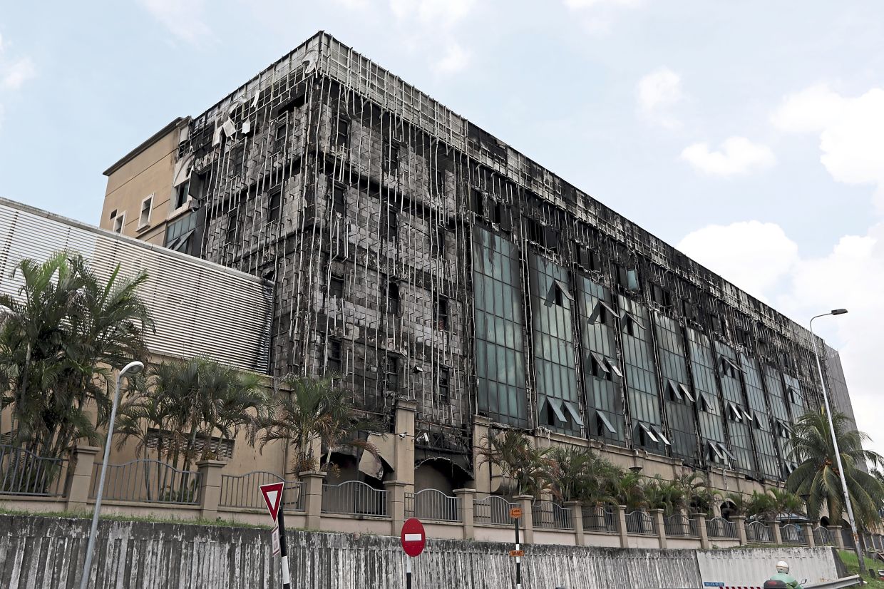 No sign of foul play behind EPF building fire | The Star