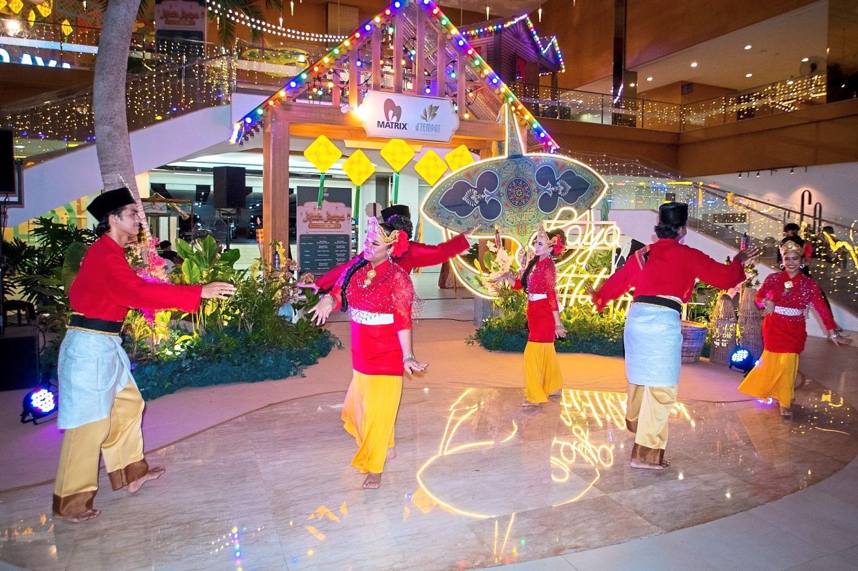 Traditional games brighten festive celebration | The Star