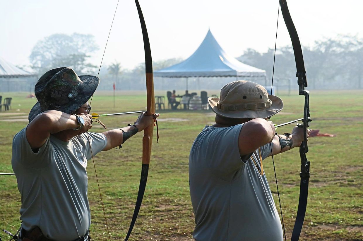 All kinds of bows for archers | The Star
