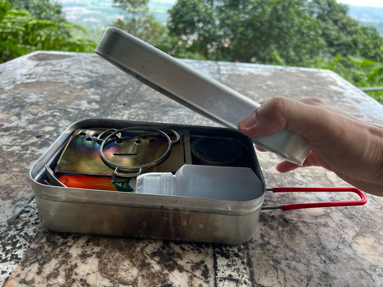 Wonders of the simple alcohol stove, and how to use it while camping ...