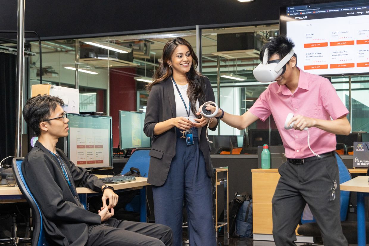 The future of psychology: Exploring the integration of technology and ...