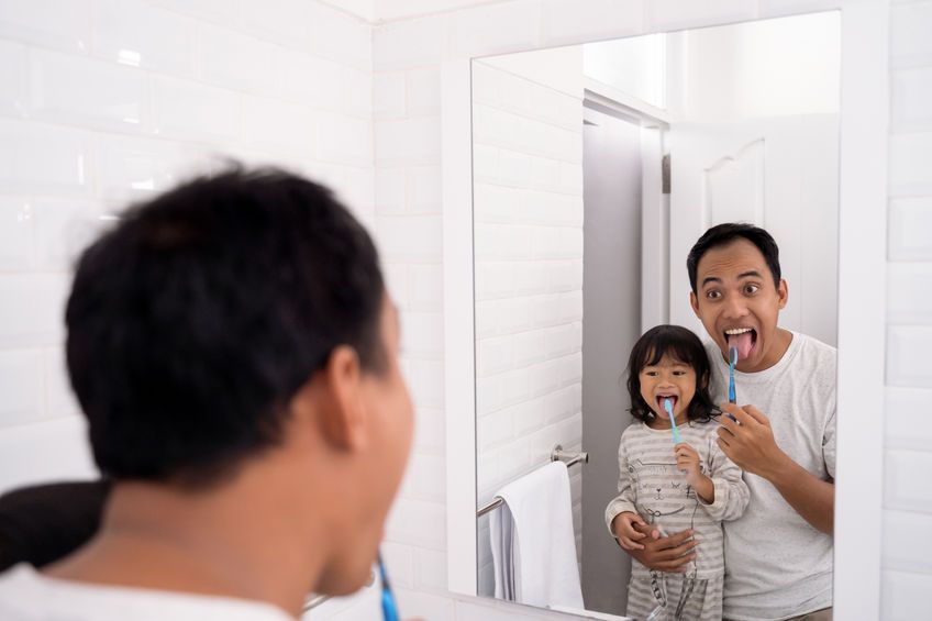 This is the way we brush our teeth: How parental example shapes dental ...