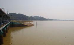 Water levels in Sungai Selangor Dam nearing critical level | The Star