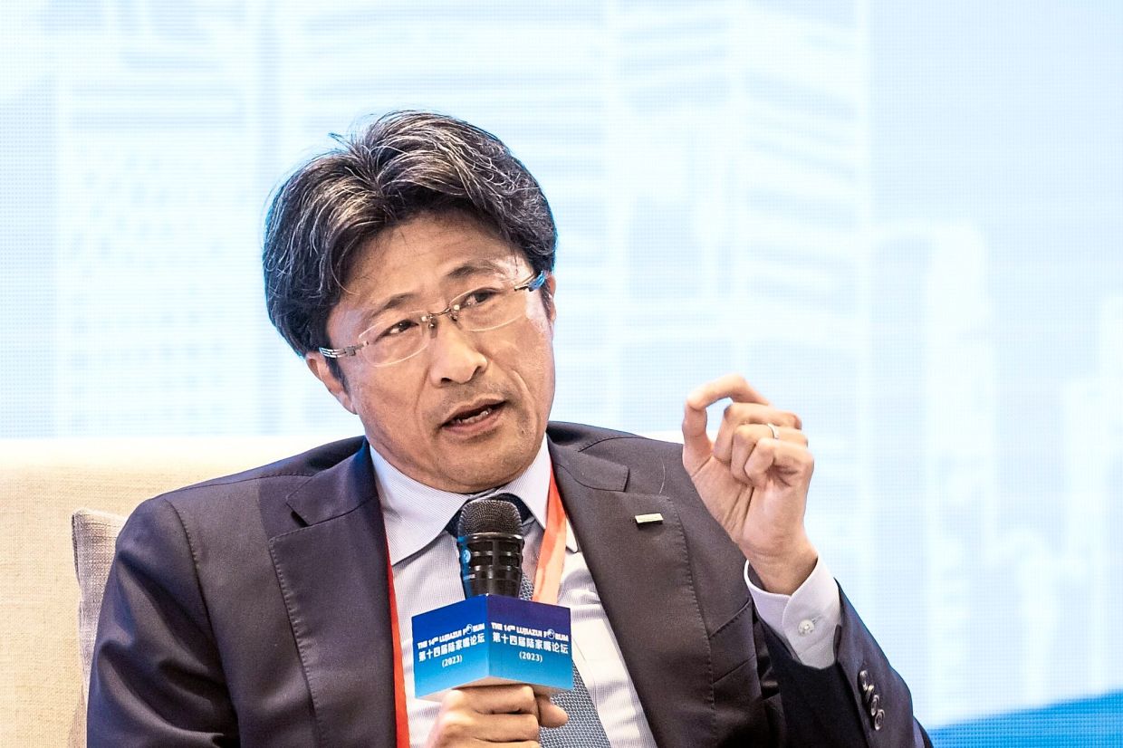 Japan Bank CEOs paid a fraction of global rivals | The Star