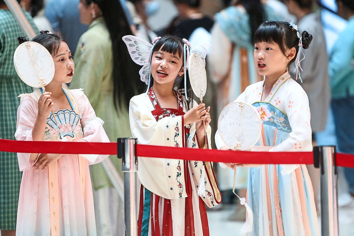 Tackling the falling birth rate | The Star