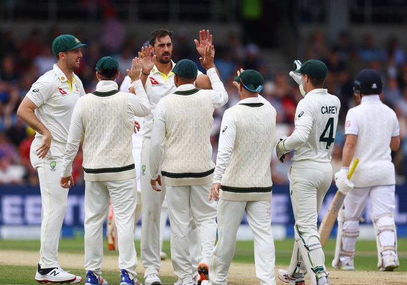 Cricket: Cricket-Root out just before lunch to leave third Ashes test ...