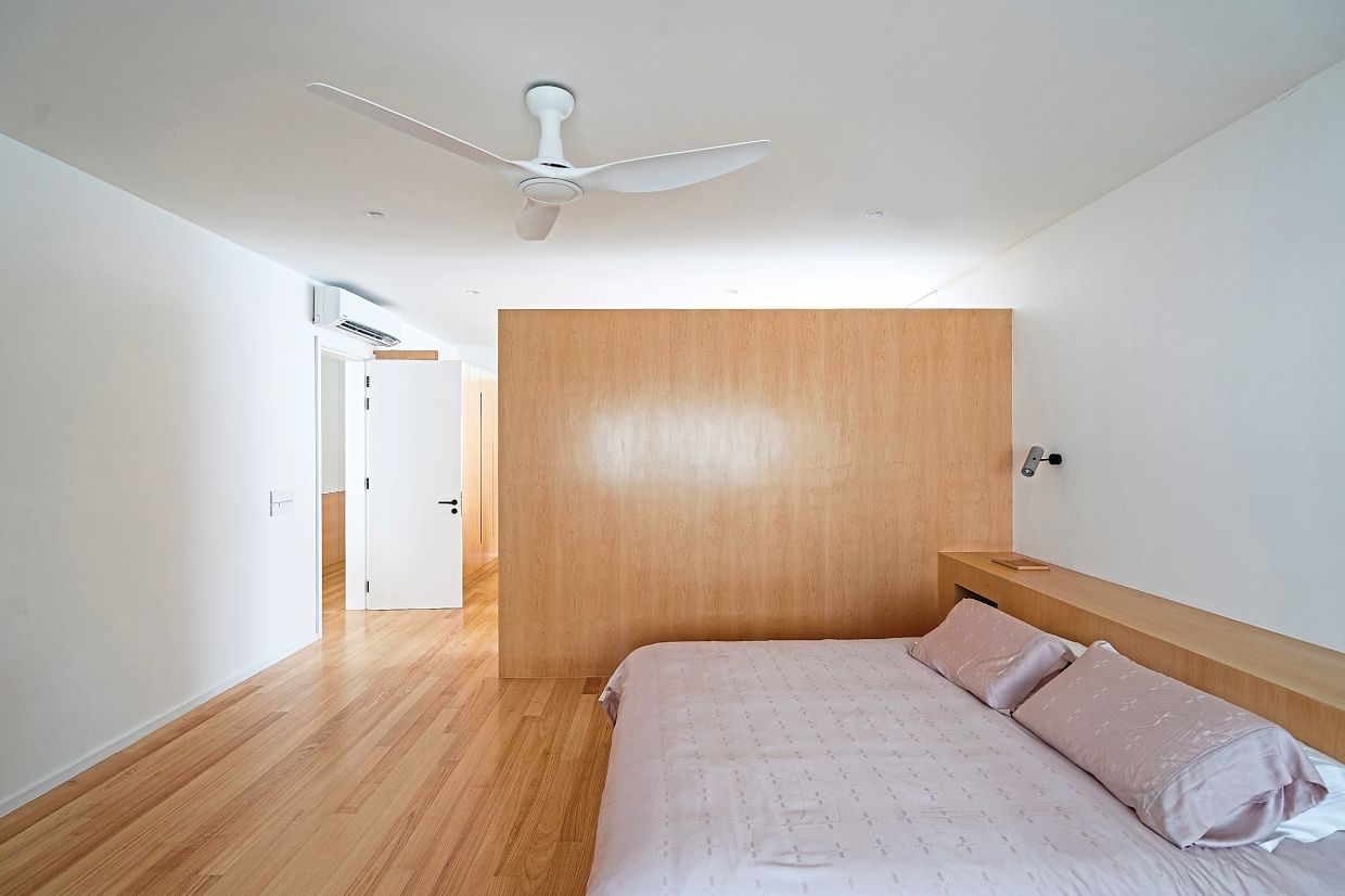 Malaysian family home with homogenous design exudes modern, minimalist ...