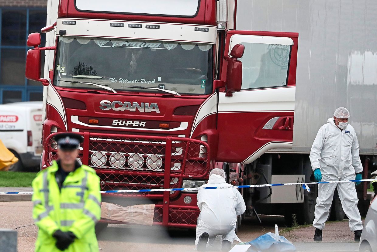 Man jailed for lorry deaths | The Star