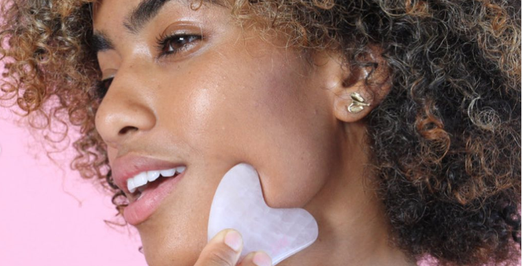 What is facial Gua Sha, and how can this beauty routine help firm up ...