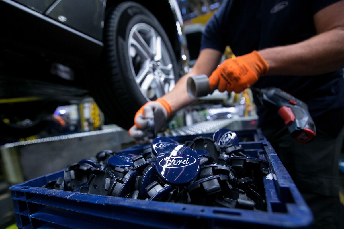 Ford to seek flexible EV production in contract talks with union | The Star