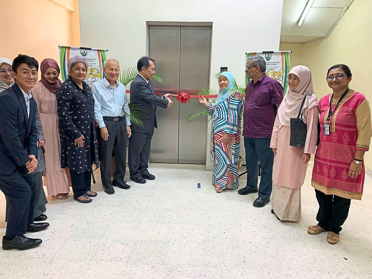 Japanese embassy sponsors new lift for NGO | The Star