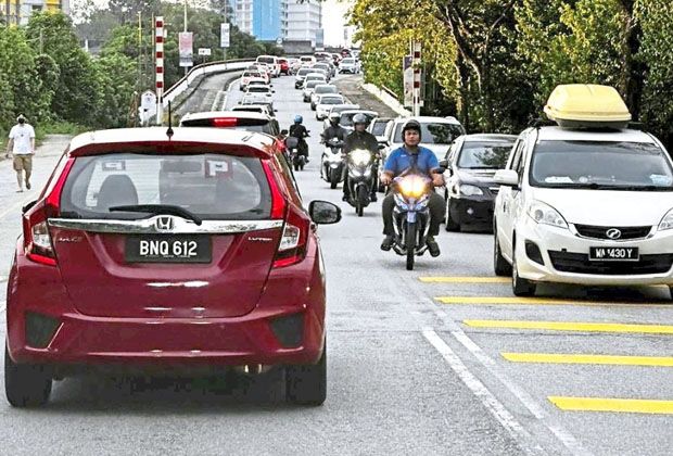 Unbearable daily traffic crawl for Alam Sari residents | The Star