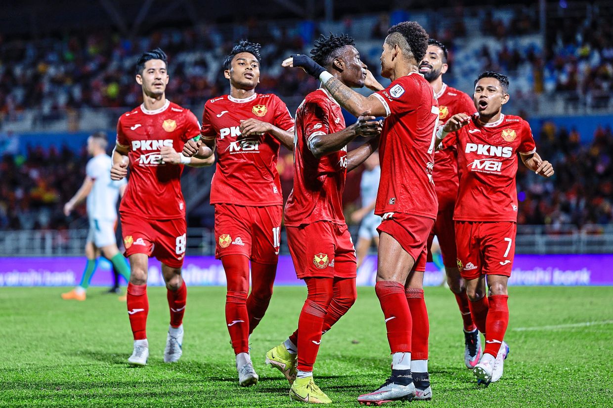 Football: Selangor fancied to reach AFC Cup, but Cheng Hoe keeps ...