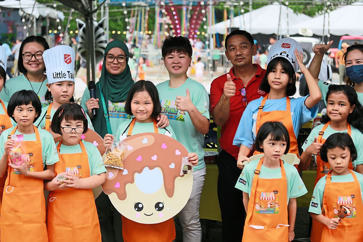 Perak govt’s junior bazaar equips children with financial smarts | The Star