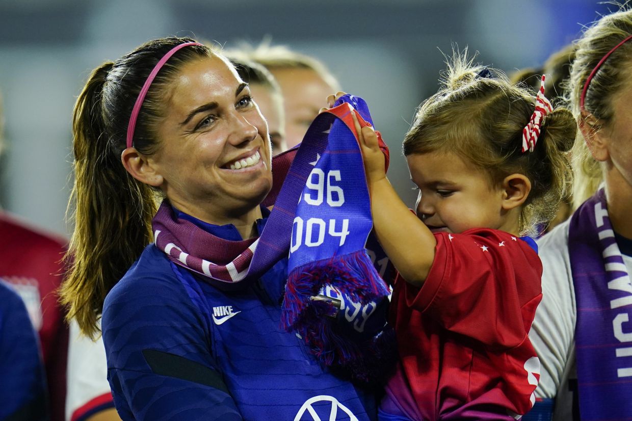 Football: No kidding, they’re super mums! | The Star