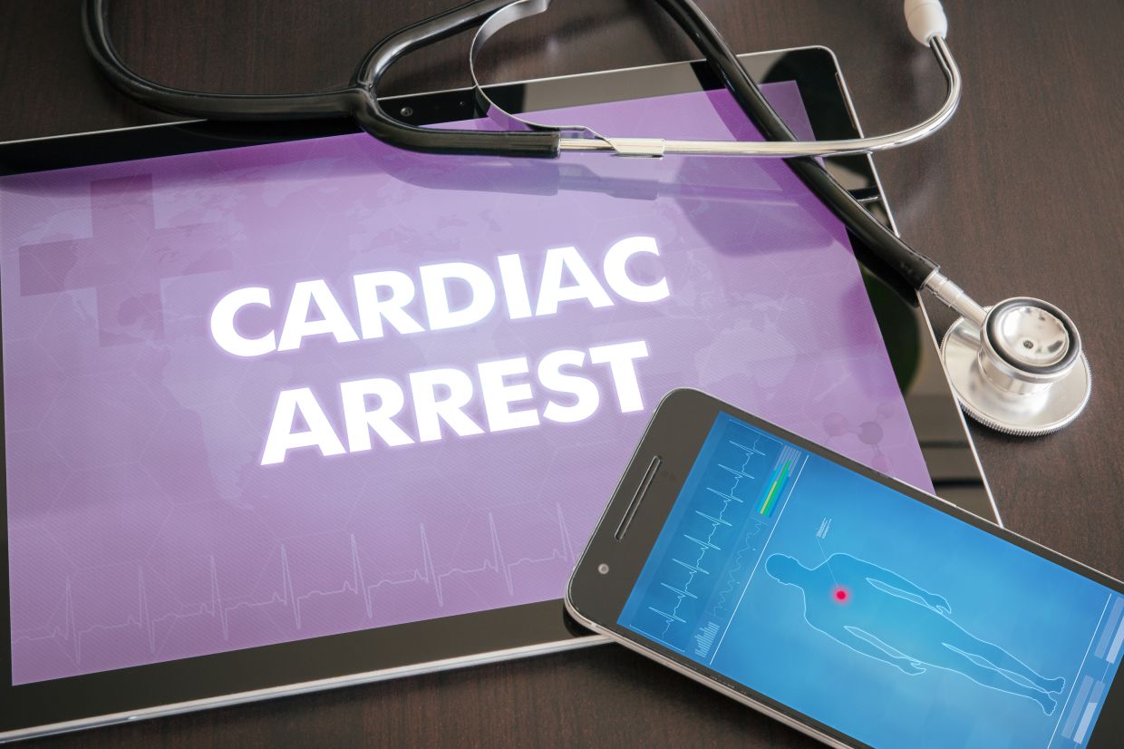 The heart stops working: Is it a cardiac arrest or heart attack? | The Star