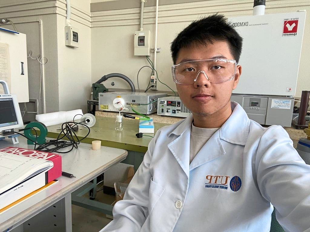 Tenom lad a step closer to US$100k | The Star