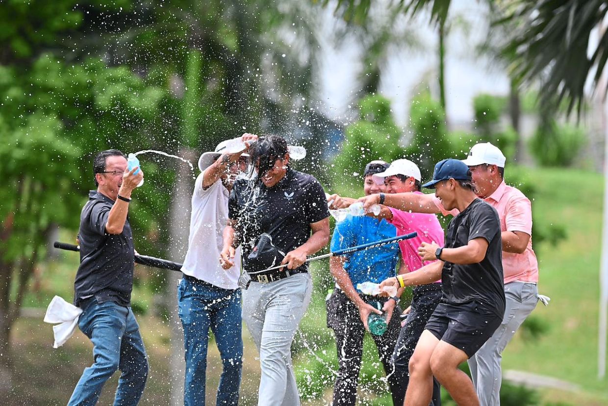 Golf: Gavin bounces back from tough time in Europe to lift Corolla ...